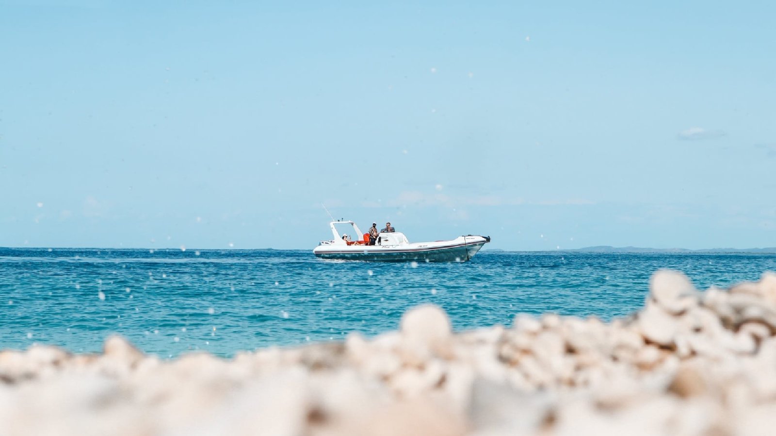 Boat Trip Vlore In Karaburun and Sazan Island - 3 Fiori